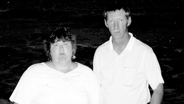 Mr. and Mrs. Ronnie and Debra Cade | The Tribune