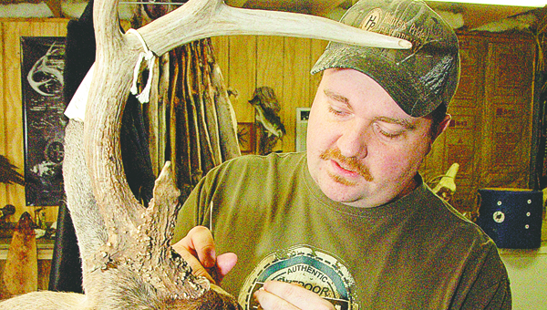 Deering man’s art gives new life - The Tribune | The Tribune