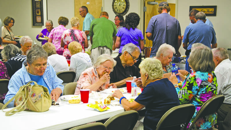 Senior dinner attendance growing | The Tribune