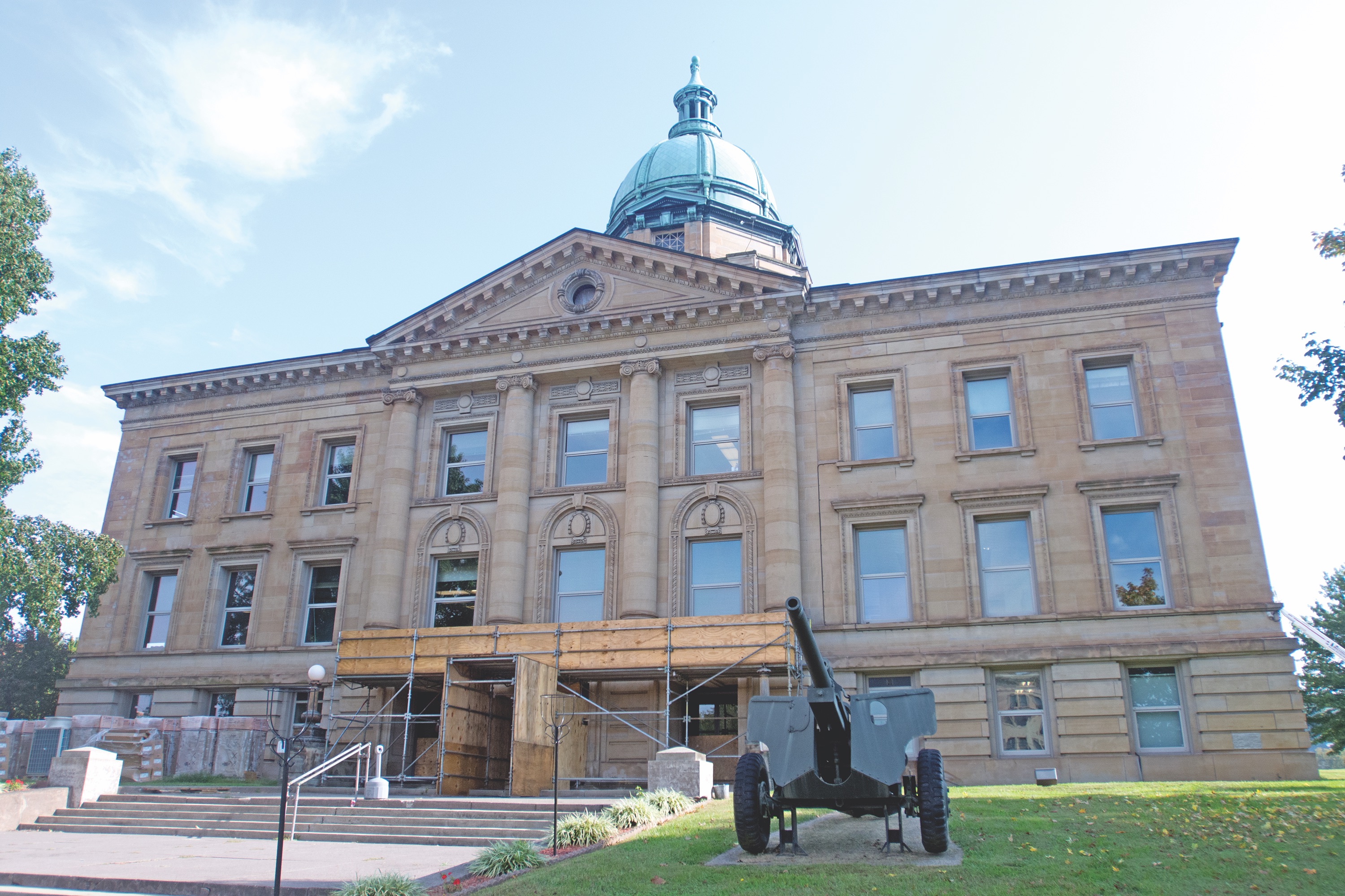 Courthouse Fourth Street entrance to be closed: Crews will be doing ...