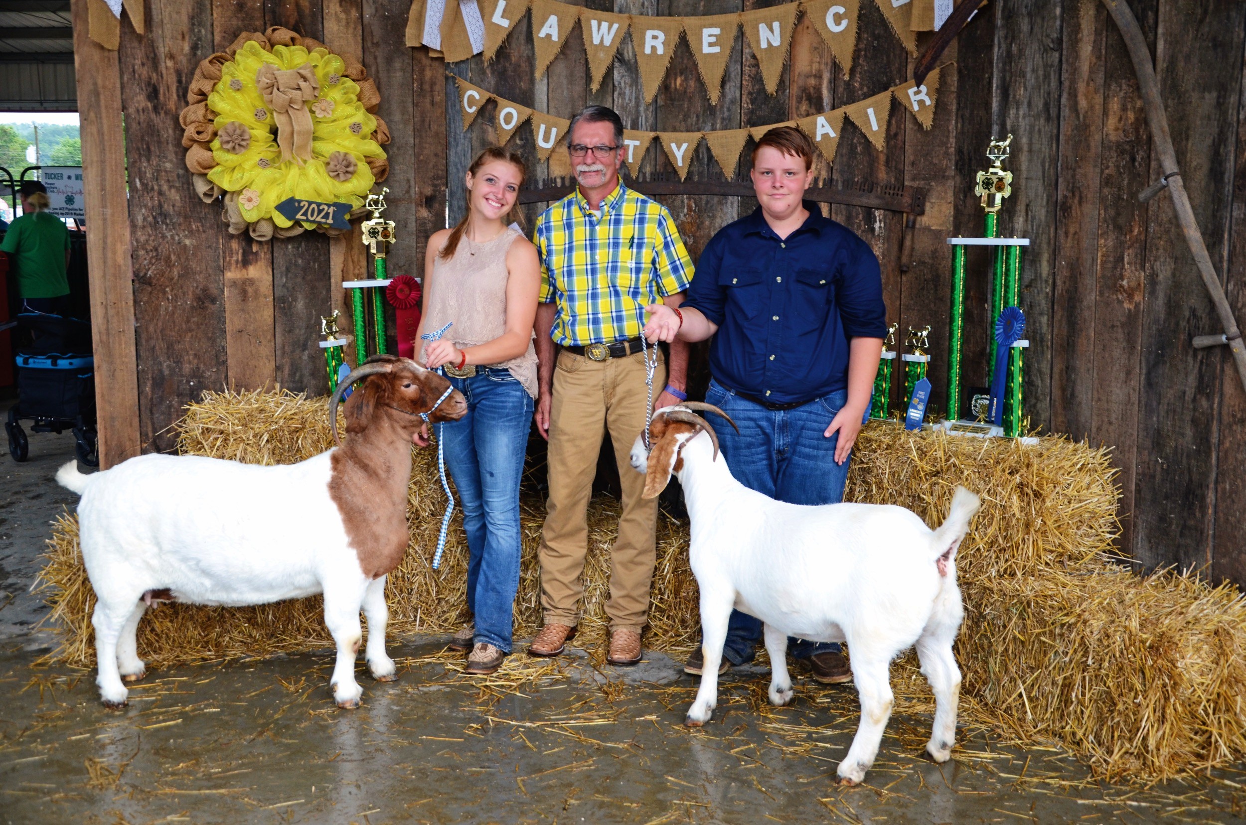 Siblings earn most wins in goat show | The Tribune