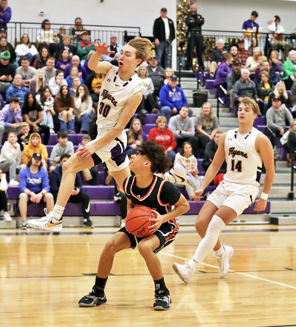 Ironton beats St. Joseph to win Flyers Invitational | The Tribune