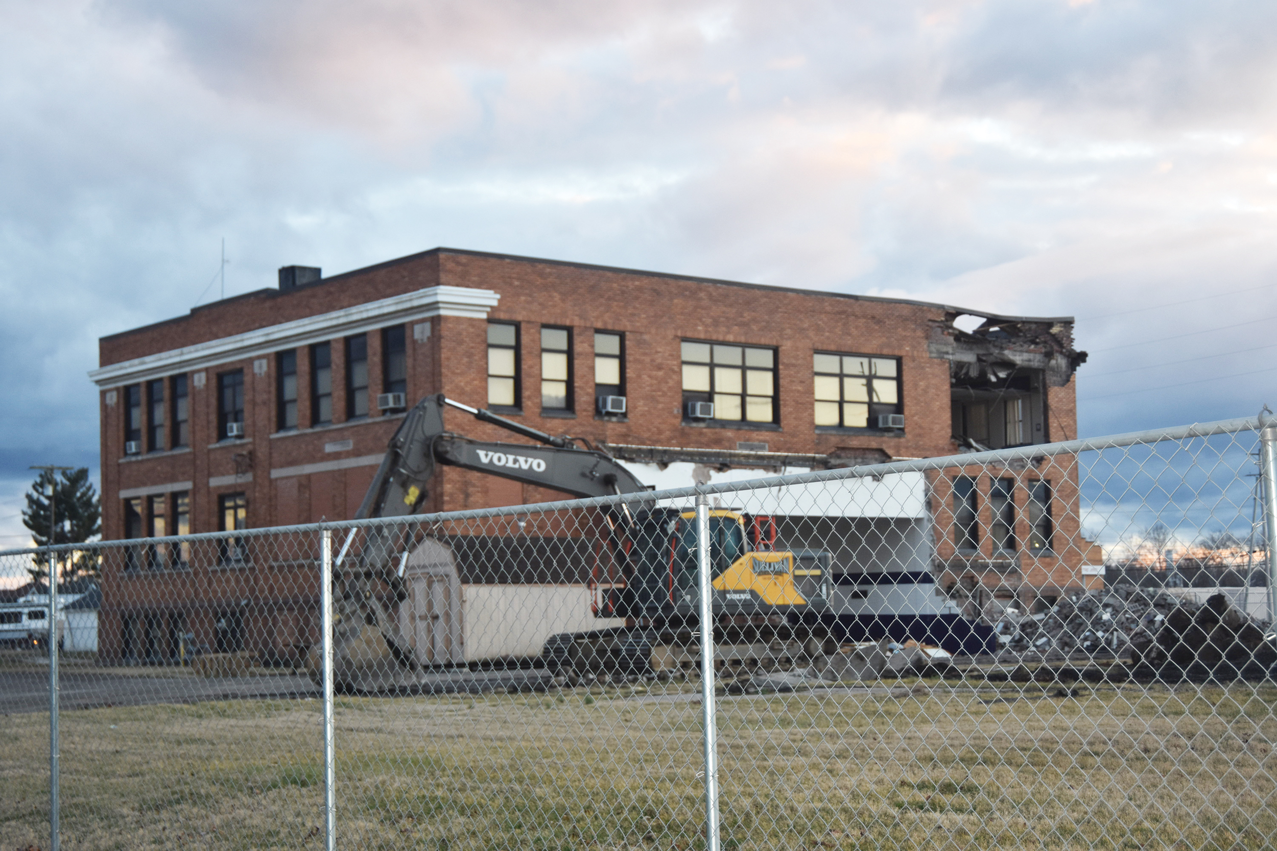 FOCUS: When the walls come tumblin' down - The Tribune | The Tribune