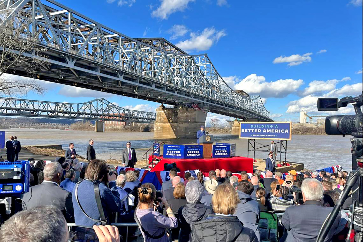 Biden visits Kentucky to highlight bipartisanship | The Tribune