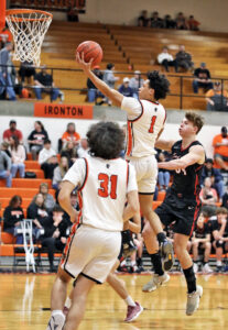 Ironton uses fast start, FTs to down Hornets | The Tribune