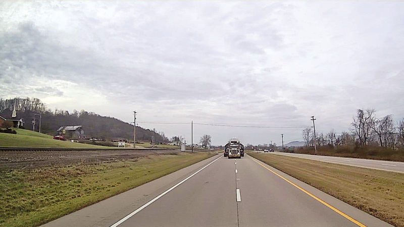 Super load past Waverly on Friday morning | The Tribune