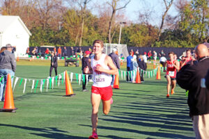 Rock Hill’s Snavely 10th at state XC meet | The Tribune